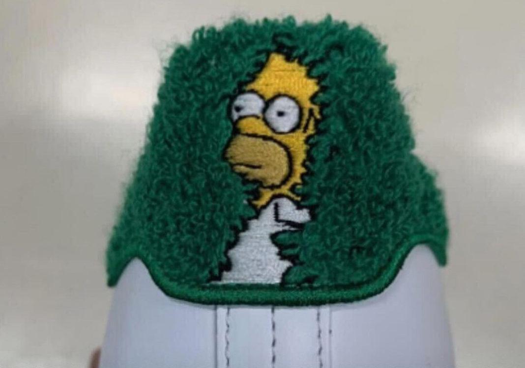 Aparece un Stan Smith de Homero Simpson⁠ | Desempacados